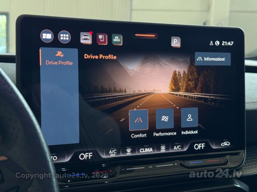 Melns Cupra Formentor 2025 Tallina, ar dzinēja tilpumu 2.00 L un nobraukumu 17 tūkst. km par 32900 €, foto 16 vietnē AUTOMOTO.COM.LV