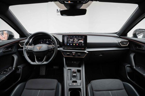 Melns Cupra Formentor 2026 Peetri, ar dzinēja tilpumu 2.00 L un nobraukumu 56 tūkst. km par 26350 €, foto 8 vietnē AUTOMOTO.COM.LV