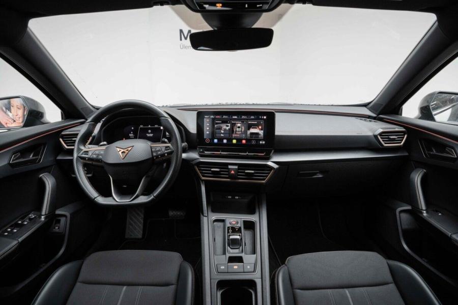 Melns Cupra Formentor 2026 Peetri, ar dzinēja tilpumu 2.00 L un nobraukumu 56 tūkst. km par 26350 €, foto 8 vietnē AUTOMOTO.COM.LV