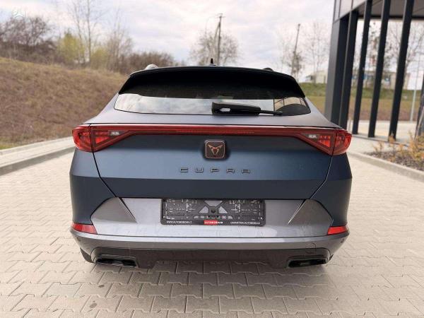 Blue Cupra Formentor 2021 in Vilnius, with an engine capacity of 1.97 L and mileage of 82 thousand km for 21950 €, photo 6 on AUTOMOTO.COM.LV