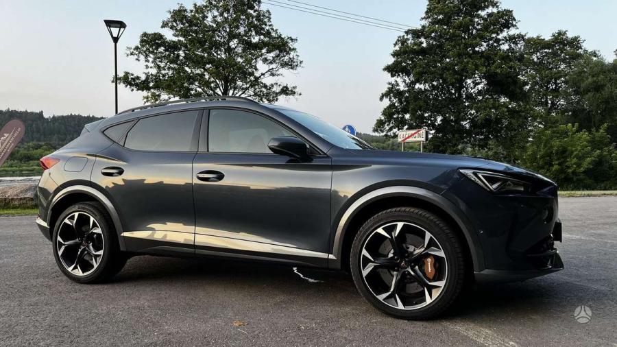 Zils Cupra Formentor 2021 Kauņa, ar dzinēja tilpumu 1.98 L un nobraukumu 79 tūkst. km par 26900 €, foto 8 vietnē AUTOMOTO.COM.LV
