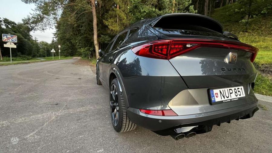 Zils Cupra Formentor 2021 Kauņa, ar dzinēja tilpumu 1.98 L un nobraukumu 79 tūkst. km par 26900 €, foto 28 vietnē AUTOMOTO.COM.LV