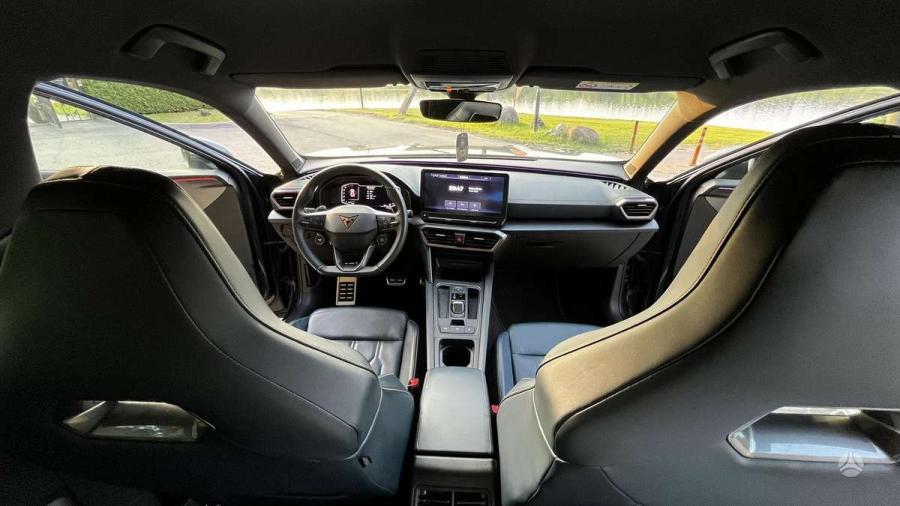 Zils Cupra Formentor 2021 Kauņa, ar dzinēja tilpumu 1.98 L un nobraukumu 79 tūkst. km par 26900 €, foto 46 vietnē AUTOMOTO.COM.LV