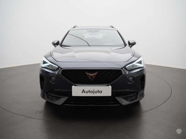 Синий Cupra Formentor 2021 в Вильнюс, объемом двигателя 1.40 л и пробегом 36 тыс. км за 22900 €, фото 2 на AUTOMOTO.COM.LV
