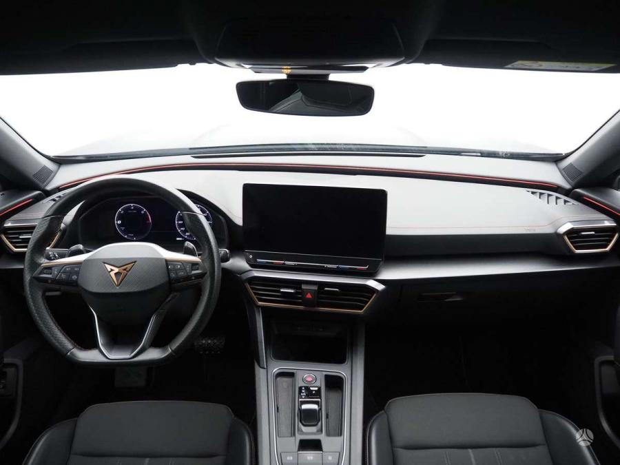 Blue Cupra Formentor 2021 in Vilnius, with an engine capacity of 1.40 L and mileage of 36 thousand km for 22900 €, photo 19 on AUTOMOTO.COM.LV