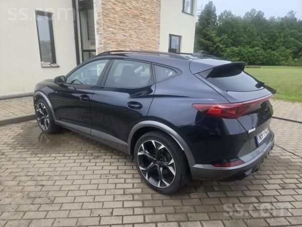 Синий Cupra Formentor 2022 в Рига, объемом двигателя 2.00 л и пробегом 48 тыс. км за 28000 €, фото 4 на AUTOMOTO.COM.LV