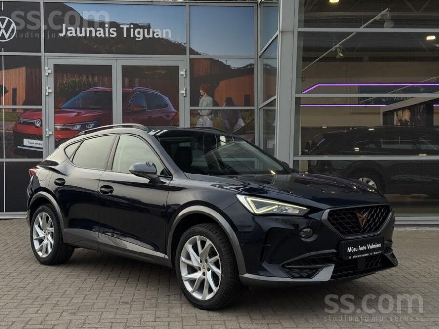 Синий Cupra Formentor 2022 в Валмиера, объемом двигателя 2.00 л и пробегом 127 тыс. км за 23400 €, фото 1 на AUTOMOTO.COM.LV