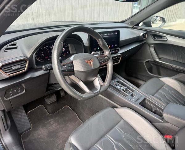 Синий Cupra Formentor 2022 в Рига, объемом двигателя 1.50 л и пробегом 64 тыс. км за 22490 €, фото 9 на AUTOMOTO.COM.LV