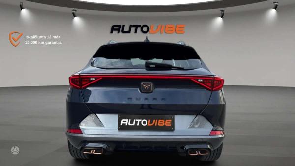 Zils Cupra Formentor 2022 Viļņa, ar dzinēja tilpumu 1.40 L un nobraukumu 59 tūkst. km par 24989 €, foto 5 vietnē AUTOMOTO.COM.LV