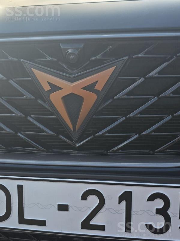 Blue Cupra Formentor 2022 in Riga, with an engine capacity of 2.00 L and mileage of 70 thousand km for 26500 €, photo 5 on AUTOMOTO.COM.LV