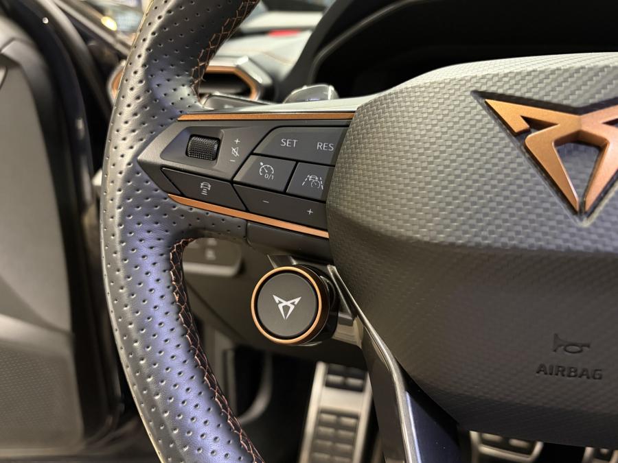 Zils Cupra Formentor 2022 Rīga, ar dzinēja tilpumu 0.00 L un nobraukumu 48 tūkst. km par 28500 €, foto 16 vietnē AUTOMOTO.COM.LV