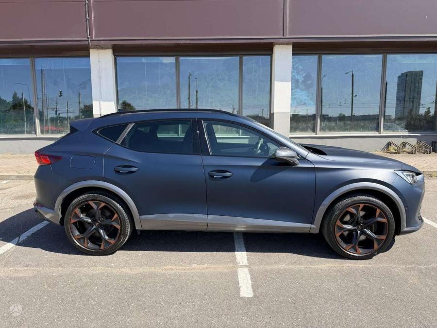 Синий Cupra Formentor 2022 в Вильнюс, объемом двигателя 1.40 л и пробегом 82 тыс. км за 23700 €, фото 8 на AUTOMOTO.COM.LV