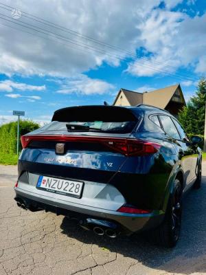 Zils Cupra Formentor 2022 Kauņa, ar dzinēja tilpumu 1.98 L un nobraukumu 80 tūkst. km par 28000 €, foto 5 vietnē AUTOMOTO.COM.LV