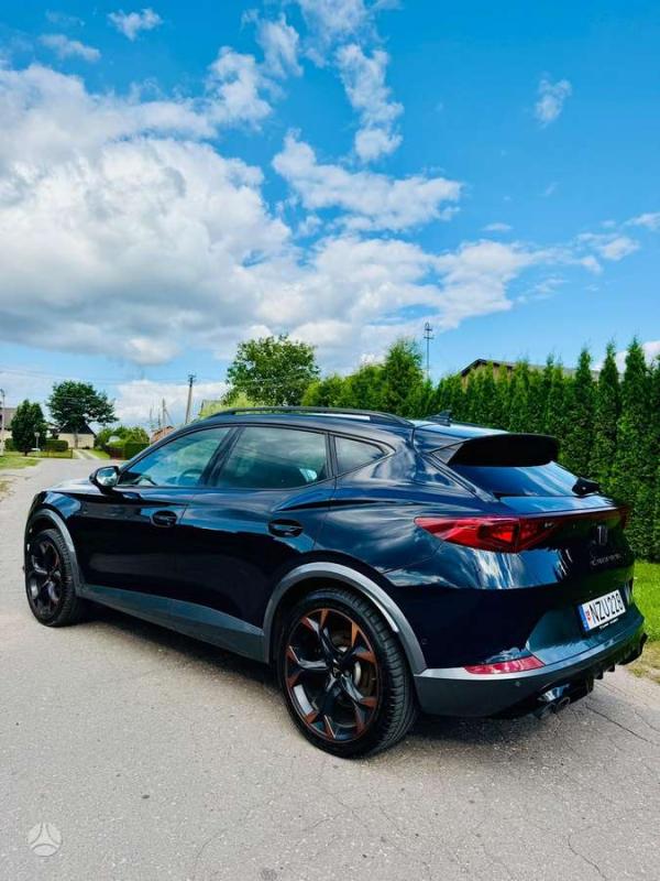 Blue Cupra Formentor 2022 in Kaunas, with an engine capacity of 1.98 L and mileage of 80 thousand km for 28000 €, photo 6 on AUTOMOTO.COM.LV