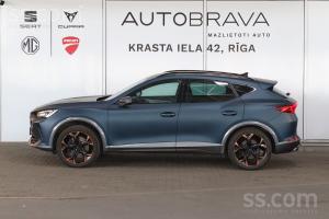 Zils Cupra Formentor 2022 Rīga, ar dzinēja tilpumu 2.00 L un nobraukumu 70 tūkst. km par 28490 €, foto 5 vietnē AUTOMOTO.COM.LV