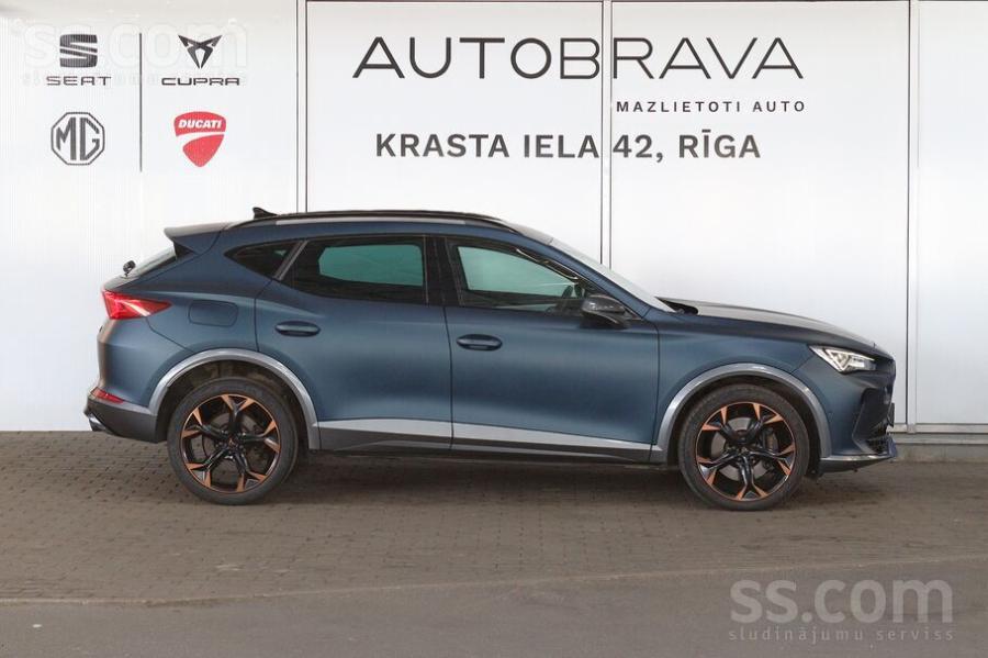 Zils Cupra Formentor 2022 Rīga, ar dzinēja tilpumu 2.00 L un nobraukumu 70 tūkst. km par 28490 €, foto 6 vietnē AUTOMOTO.COM.LV