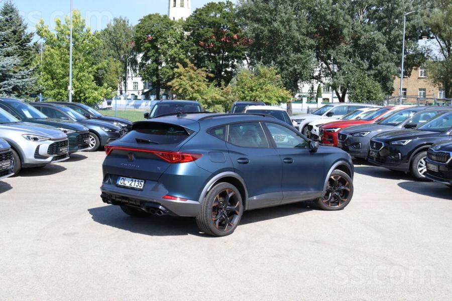 Zils Cupra Formentor 2022 Rīga, ar dzinēja tilpumu 2.00 L un nobraukumu 70 tūkst. km par 28490 €, foto 35 vietnē AUTOMOTO.COM.LV