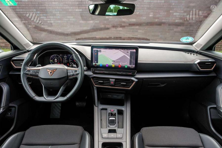 Zils Cupra Formentor 2022 Marijampole, ar dzinēja tilpumu 1.40 L un nobraukumu 40 tūkst. km par 22750 €, foto 14 vietnē AUTOMOTO.COM.LV