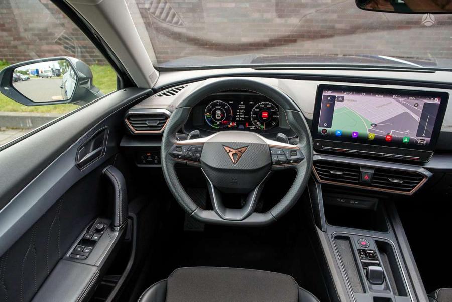 Zils Cupra Formentor 2022 Marijampole, ar dzinēja tilpumu 1.40 L un nobraukumu 40 tūkst. km par 22750 €, foto 15 vietnē AUTOMOTO.COM.LV