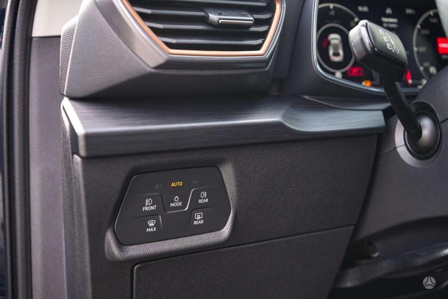 Zils Cupra Formentor 2022 Marijampole, ar dzinēja tilpumu 1.40 L un nobraukumu 40 tūkst. km par 22750 €, foto 28 vietnē AUTOMOTO.COM.LV