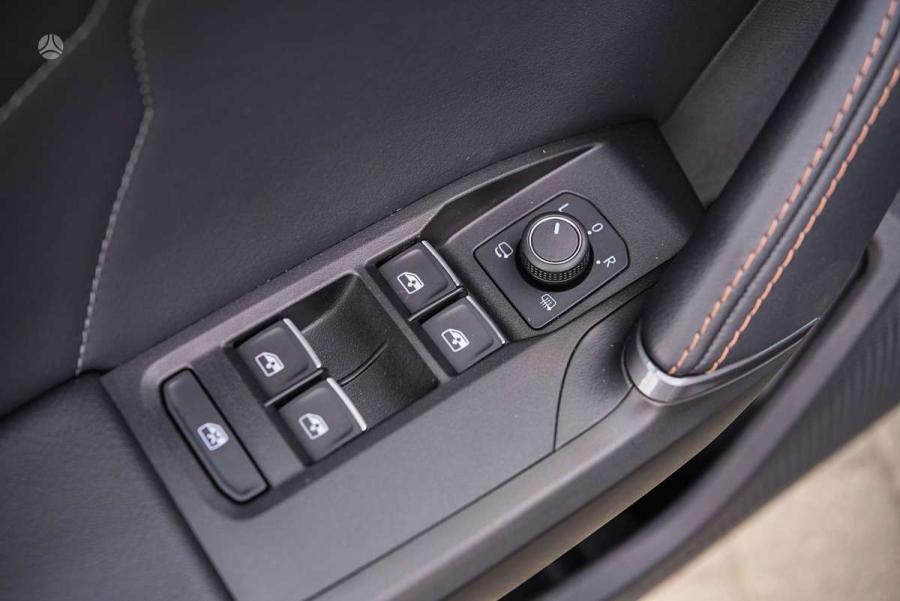 Zils Cupra Formentor 2022 Marijampole, ar dzinēja tilpumu 1.40 L un nobraukumu 40 tūkst. km par 22750 €, foto 29 vietnē AUTOMOTO.COM.LV