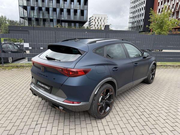 Zils Cupra Formentor 2022 Viļņa, ar dzinēja tilpumu 1.40 L un nobraukumu 82 tūkst. km par 23150 €, foto 4 vietnē AUTOMOTO.COM.LV