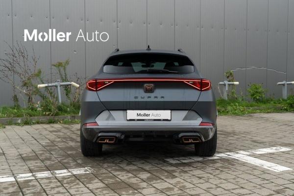 Cupra Formentor 2022 Viļņa vietnē Zils Cupra Formentor 2022 Viļņa, ar dzinēja tilpumu 1.40 L un nobraukumu 80 tūkst. km par 27150 €, foto 6 vietnē AUTOMOTO.COM.LV