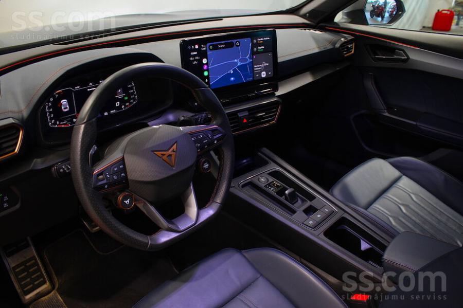 Zils Cupra Formentor 2023 Rīga, ar dzinēja tilpumu 2.50 L un nobraukumu 31 tūkst. km par 41500 €, foto 10 vietnē AUTOMOTO.COM.LV