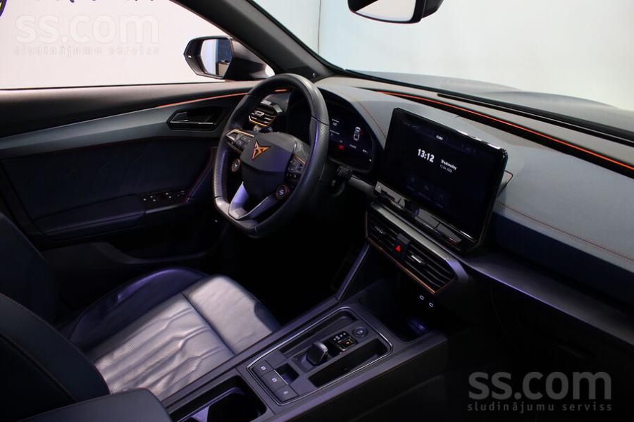 Zils Cupra Formentor 2023 Rīga, ar dzinēja tilpumu 2.50 L un nobraukumu 31 tūkst. km par 41500 €, foto 21 vietnē AUTOMOTO.COM.LV