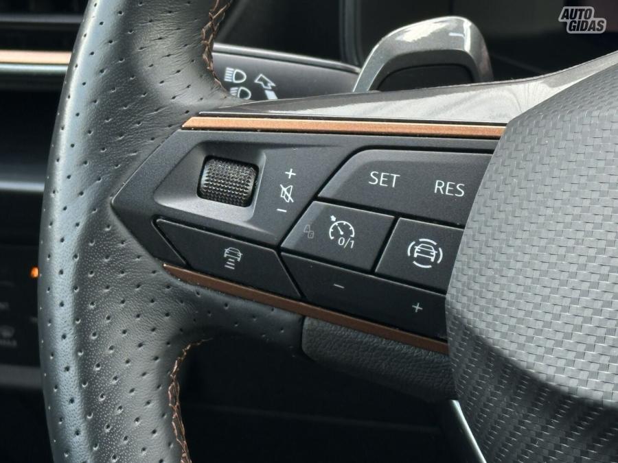 Синий Cupra Formentor 2023 в Каунас, объемом двигателя 1.50 л и пробегом 77 тыс. км за 24471 €, фото 21 на AUTOMOTO.COM.LV