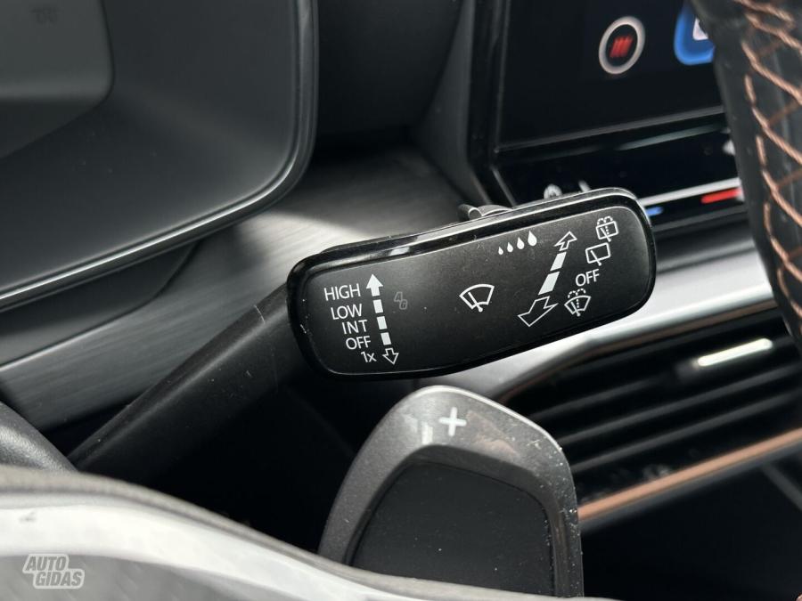Синий Cupra Formentor 2023 в Каунас, объемом двигателя 1.50 л и пробегом 77 тыс. км за 24471 €, фото 24 на AUTOMOTO.COM.LV