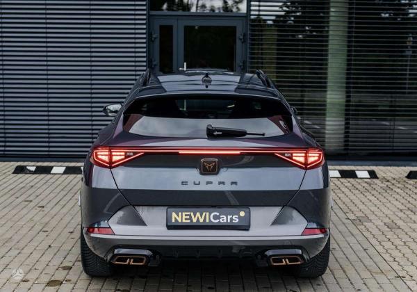 Zils Cupra Formentor 2023 Plungė, ar dzinēja tilpumu 1.40 L un nobraukumu 42 tūkst. km par 25900 €, foto 4 vietnē AUTOMOTO.COM.LV