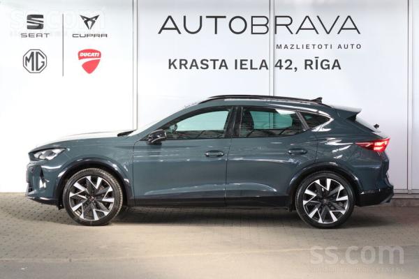 Синий Cupra Formentor 2024 в Рига, объемом двигателя 2.00 л и пробегом 20 тыс. км за 33990 €, фото 4 на AUTOMOTO.COM.LV