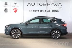 Синий Cupra Formentor 2024 в Рига, объемом двигателя 2.00 л и пробегом 20 тыс. км за 33990 €, фото 5 на AUTOMOTO.COM.LV