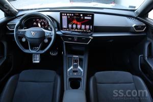 Синий Cupra Formentor 2024 в Рига, объемом двигателя 2.00 л и пробегом 20 тыс. км за 33990 €, фото 29 на AUTOMOTO.COM.LV