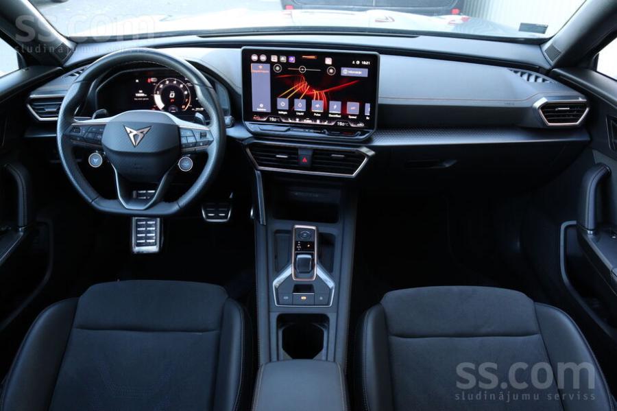 Синий Cupra Formentor 2024 в Рига, объемом двигателя 2.00 л и пробегом 20 тыс. км за 33990 €, фото 29 на AUTOMOTO.COM.LV