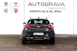 Zils Cupra Formentor 2024 Rīga, ar dzinēja tilpumu 1.50 L un nobraukumu 29 tūkst. km par 26990 €, foto 8 vietnē AUTOMOTO.COM.LV