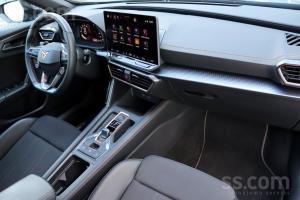Zils Cupra Formentor 2024 Rīga, ar dzinēja tilpumu 1.50 L un nobraukumu 29 tūkst. km par 26990 €, foto 25 vietnē AUTOMOTO.COM.LV
