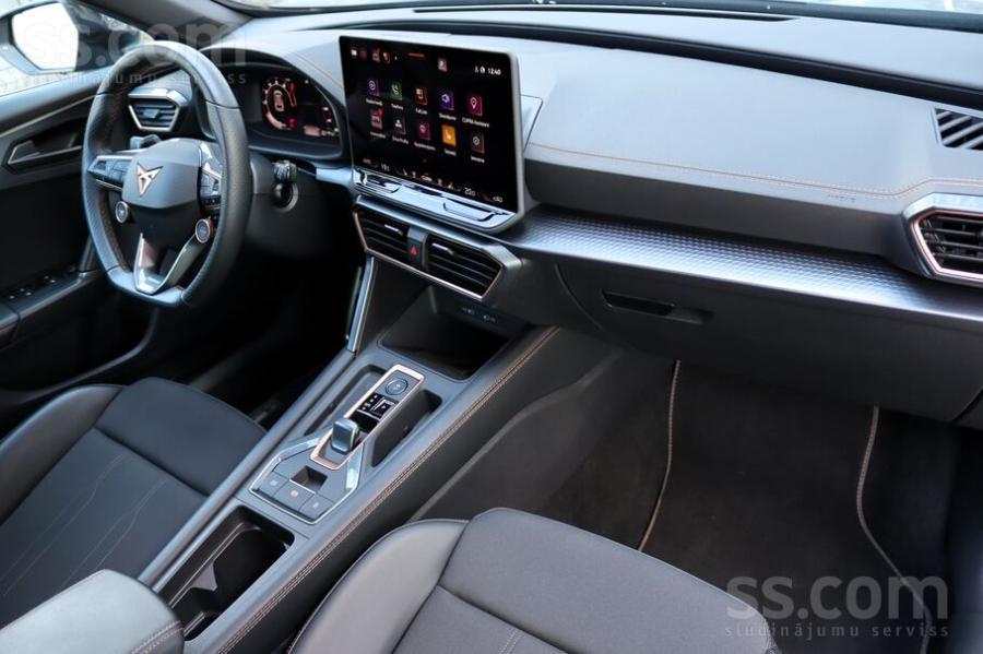 Zils Cupra Formentor 2024 Rīga, ar dzinēja tilpumu 1.50 L un nobraukumu 29 tūkst. km par 26990 €, foto 25 vietnē AUTOMOTO.COM.LV