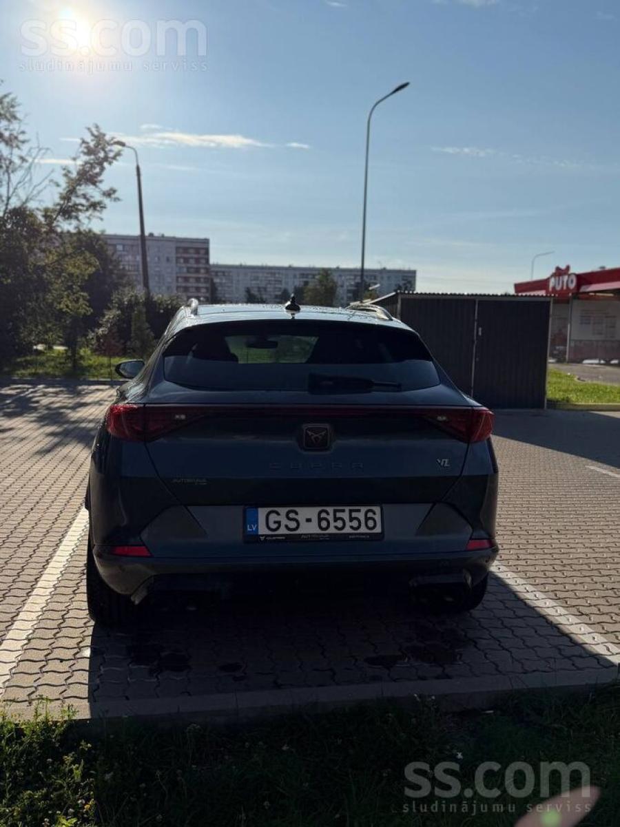Zils Cupra Formentor 2024 Rīga, ar dzinēja tilpumu 2.00 L un nobraukumu 25 tūkst. km par 34500 €, foto 4 vietnē AUTOMOTO.COM.LV