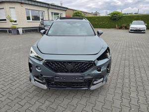 Blue Cupra Formentor 2024 in Vilnius, with an engine capacity of 2.48 L and mileage of 18 thousand km for 28500 €, photo 3 on AUTOMOTO.COM.LV