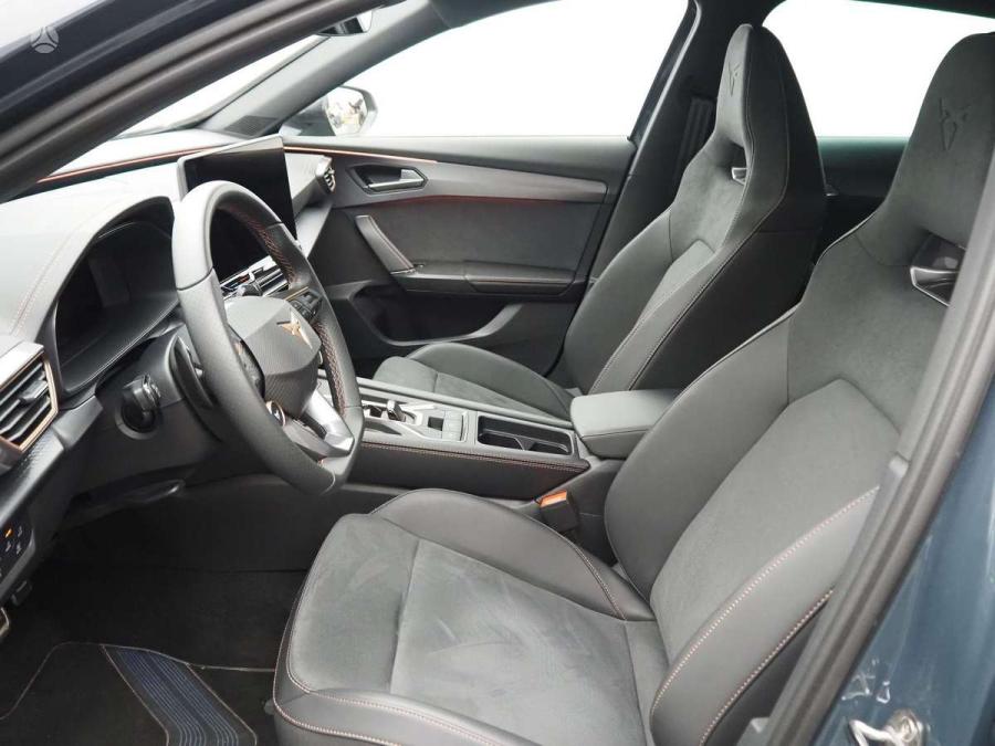 Blue Cupra Formentor 2025 in Vilnius, with an engine capacity of 1.50 L and mileage of 7 thousand km for 30900 €, photo 9 on AUTOMOTO.COM.LV