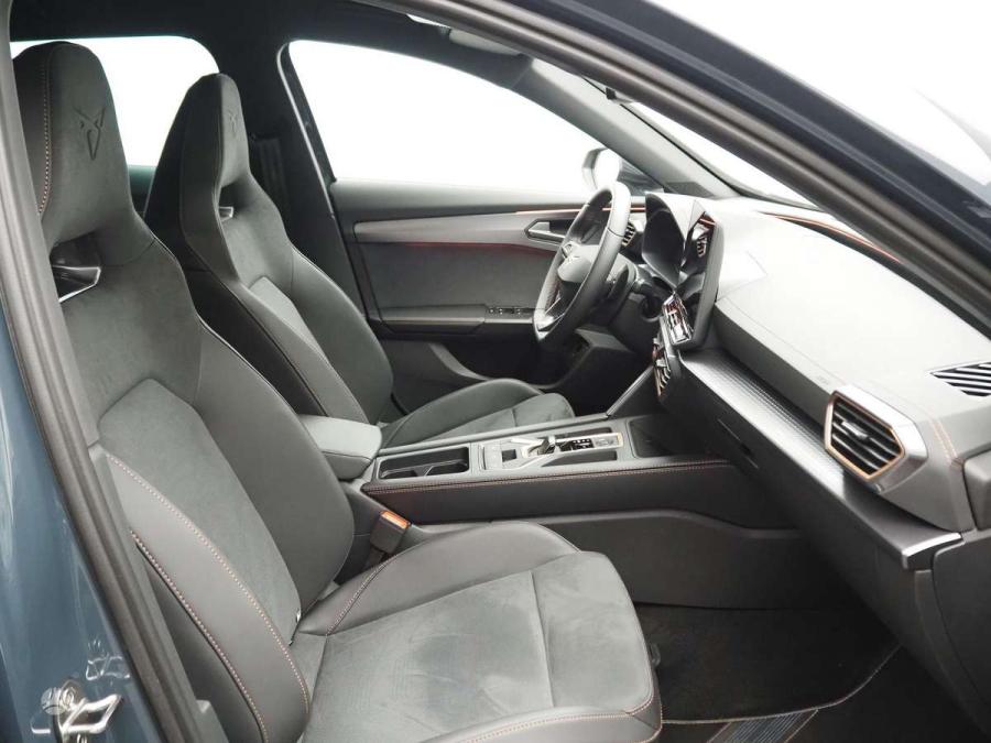 Blue Cupra Formentor 2025 in Vilnius, with an engine capacity of 1.50 L and mileage of 7 thousand km for 30900 €, photo 12 on AUTOMOTO.COM.LV
