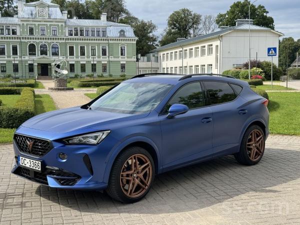 Zils Cupra Formentor 2022 Valmiera, ar dzinēja tilpumu 2.00 L un nobraukumu 62 tūkst. km par 29800 €, foto 1 vietnē AUTOMOTO.COM.LV