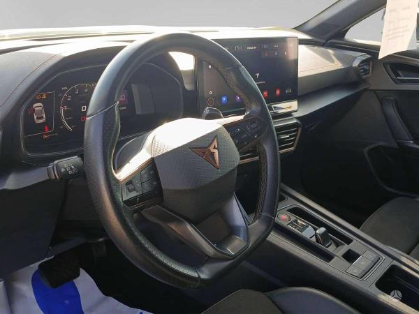 Zils Cupra Formentor 2023 Viļņa, ar dzinēja tilpumu 1.50 L un nobraukumu 131 tūkst. km par 20590 €, foto 7 vietnē AUTOMOTO.COM.LV