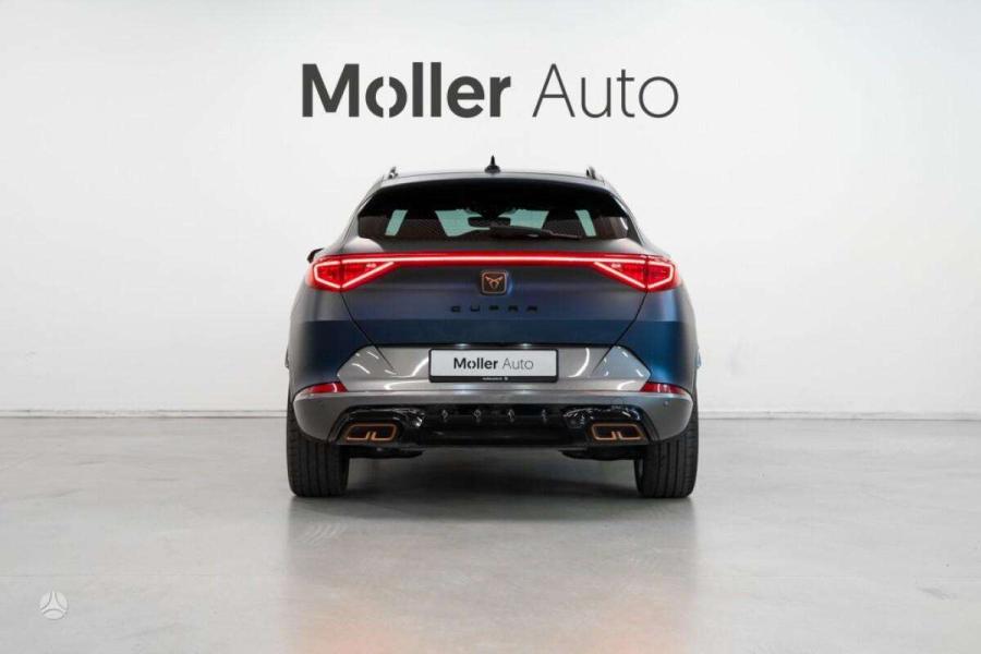 Blue Cupra Formentor 2022 in Vilnius, with an engine capacity of 1.40 L and mileage of 106 thousand km for 24650 €, photo 7 on AUTOMOTO.COM.LV