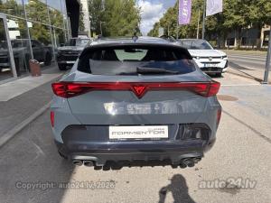 Zils Cupra Formentor 2026 Tartu, ar dzinēja tilpumu 2.00 L un nobraukumu 0 tūkst. km par 41990 €, foto 7 vietnē AUTOMOTO.COM.LV