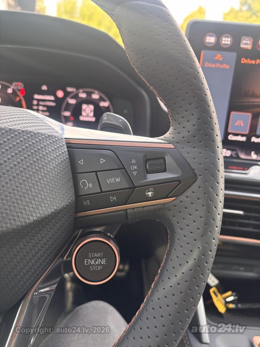 Zils Cupra Formentor 2026 Tartu, ar dzinēja tilpumu 2.00 L un nobraukumu 0 tūkst. km par 41990 €, foto 16 vietnē AUTOMOTO.COM.LV