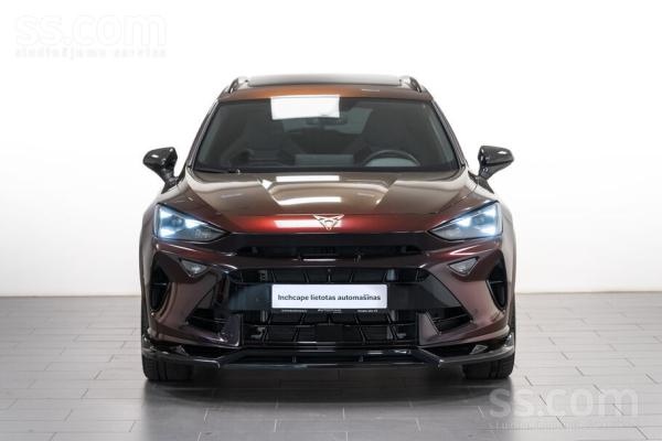 Brūns Cupra Formentor 2025 Rīga, ar dzinēja tilpumu 2.00 L un nobraukumu 6 tūkst. km par 39900 €, foto 6 vietnē AUTOMOTO.COM.LV