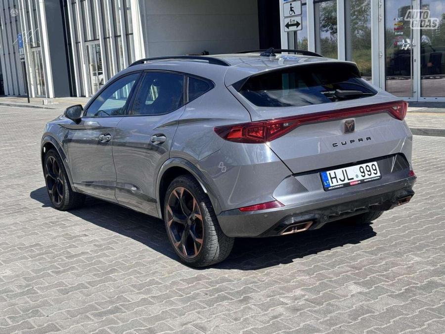 Cupra Formentor 2021 Viļņa, ar dzinēja tilpumu 1.40 L un nobraukumu 67 tūkst. km par 24950 €, foto 7 vietnē AUTOMOTO.COM.LV